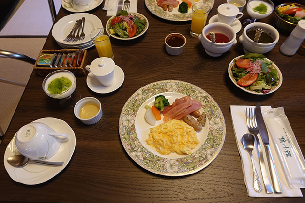 鴨川館 別邸 ラ・松廬（5）朝食編: cookie's garden